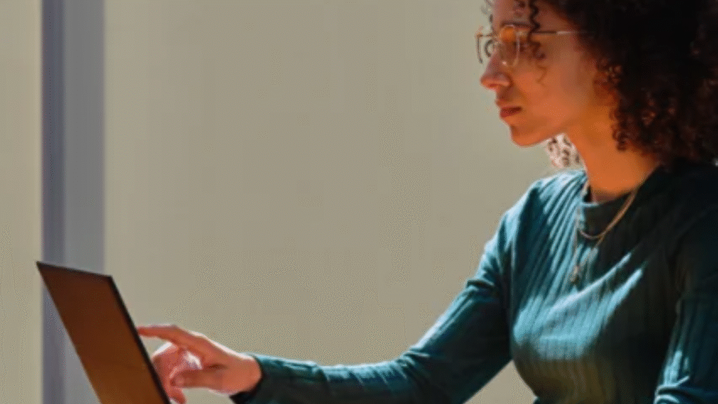 Buy Microsoft Visio Professional 2024 – Genuine License Key | Apple ...